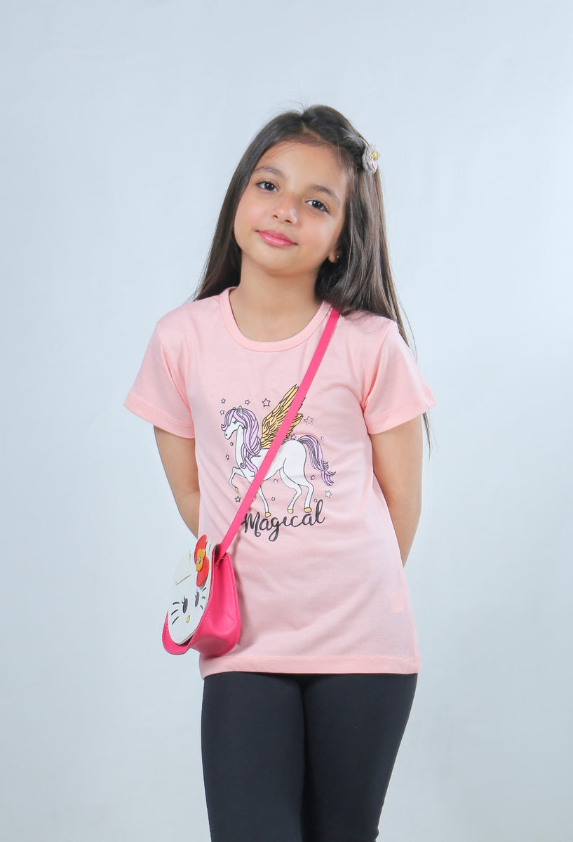 PLUSH-UNICORN GRAPHIC TEE-PINK – Nifty.pk